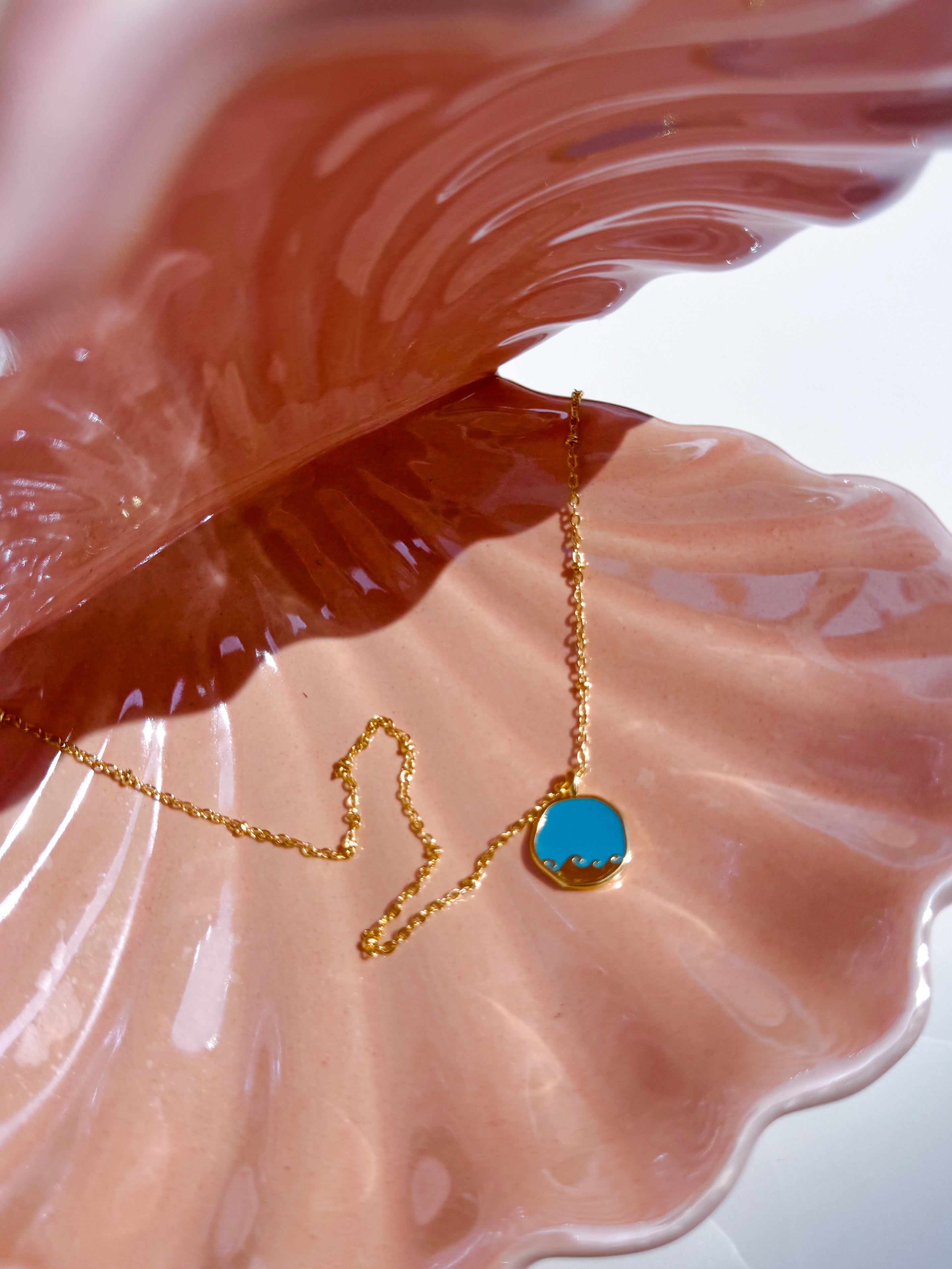 THE SEAGLEAM NECKLACE – Midsummer Always